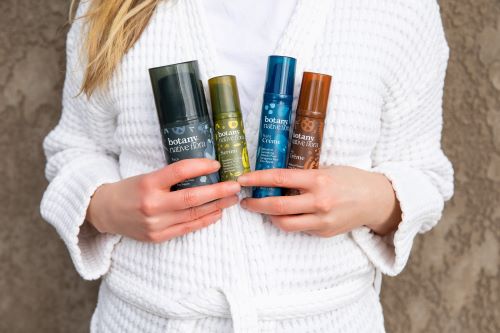 Native Flora Face Cae Pack