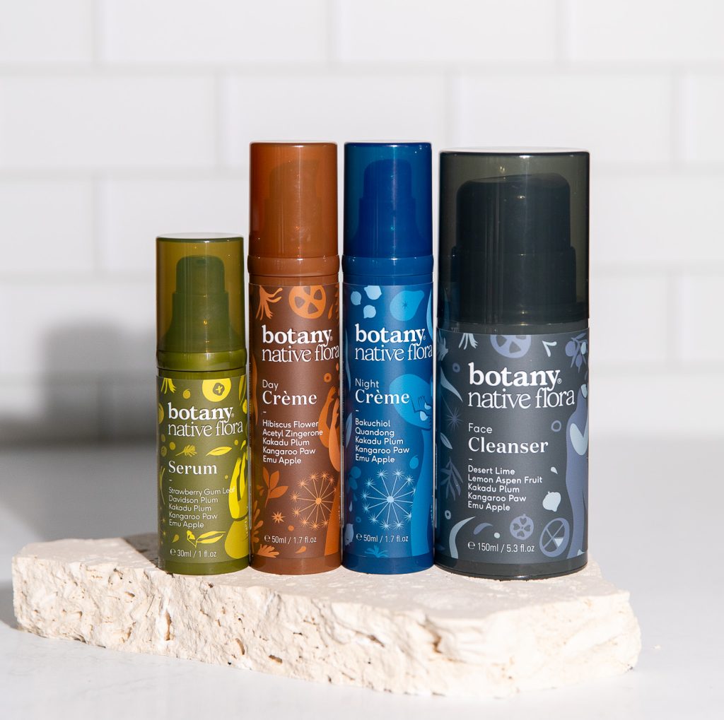 Native Flora Face Cae Pack