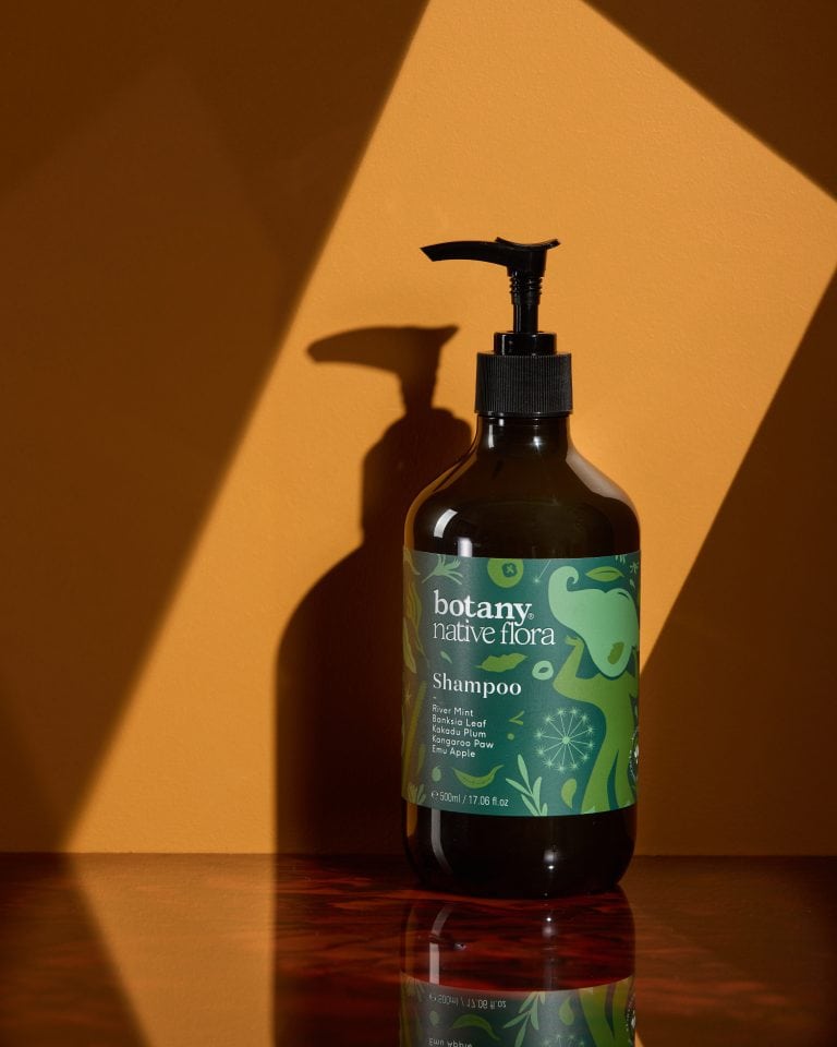 NATIVE FLORA SHAMPOO - Botany Essentials